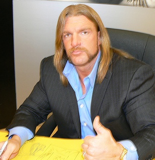 Discussion: do any of us REALLY want to see James shave his goatee? : r ...